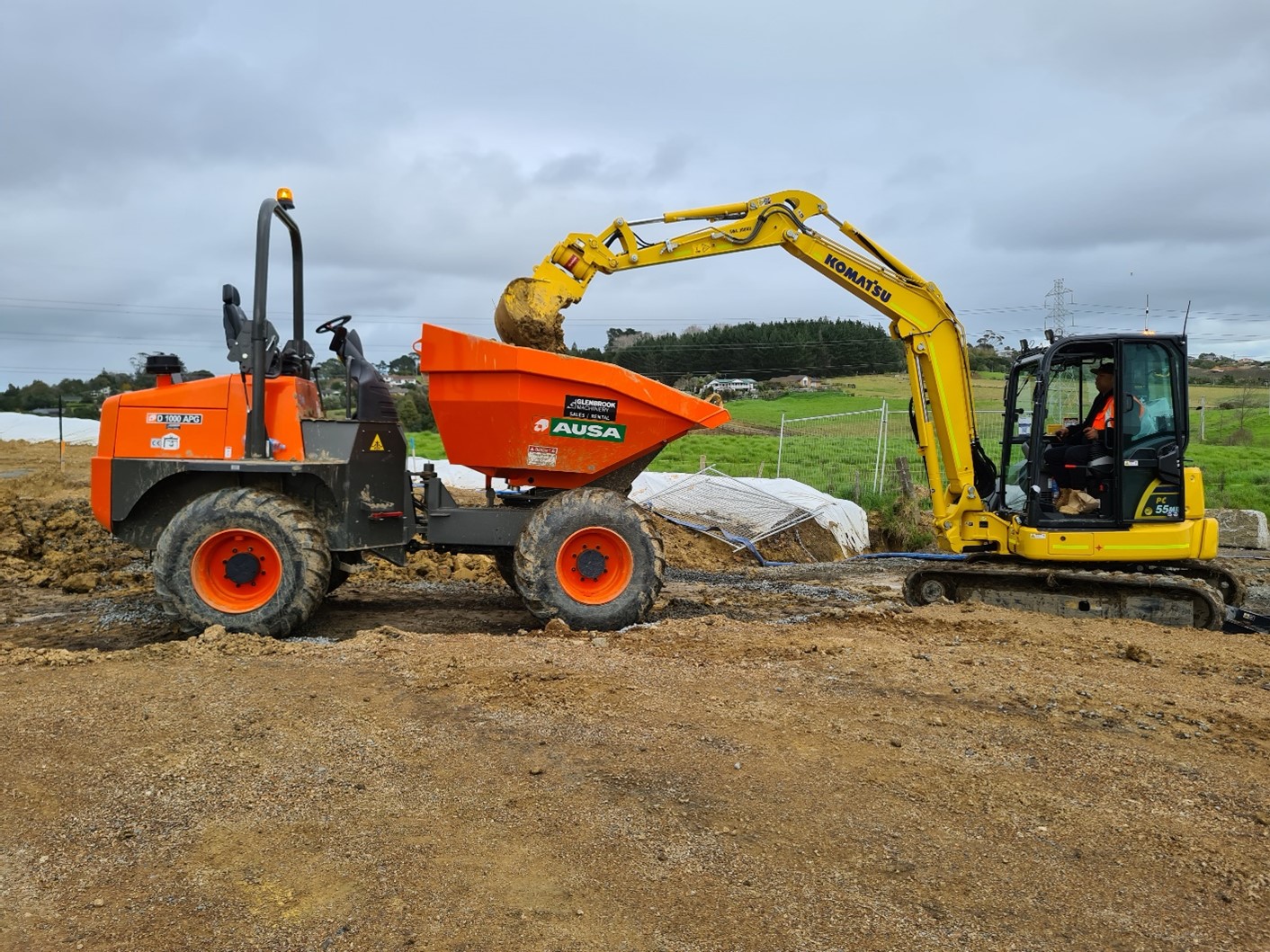 Hiring vs Buying Construction Equipment | MetroHire